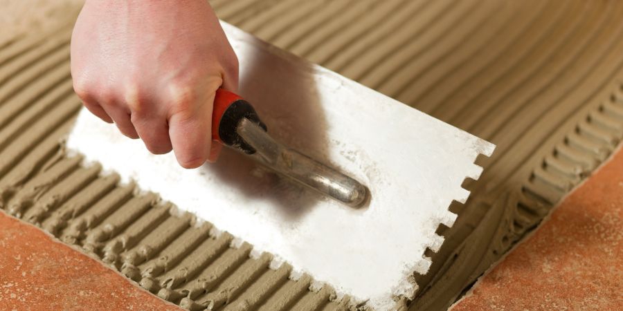 Installing Swimming Pool Tiles